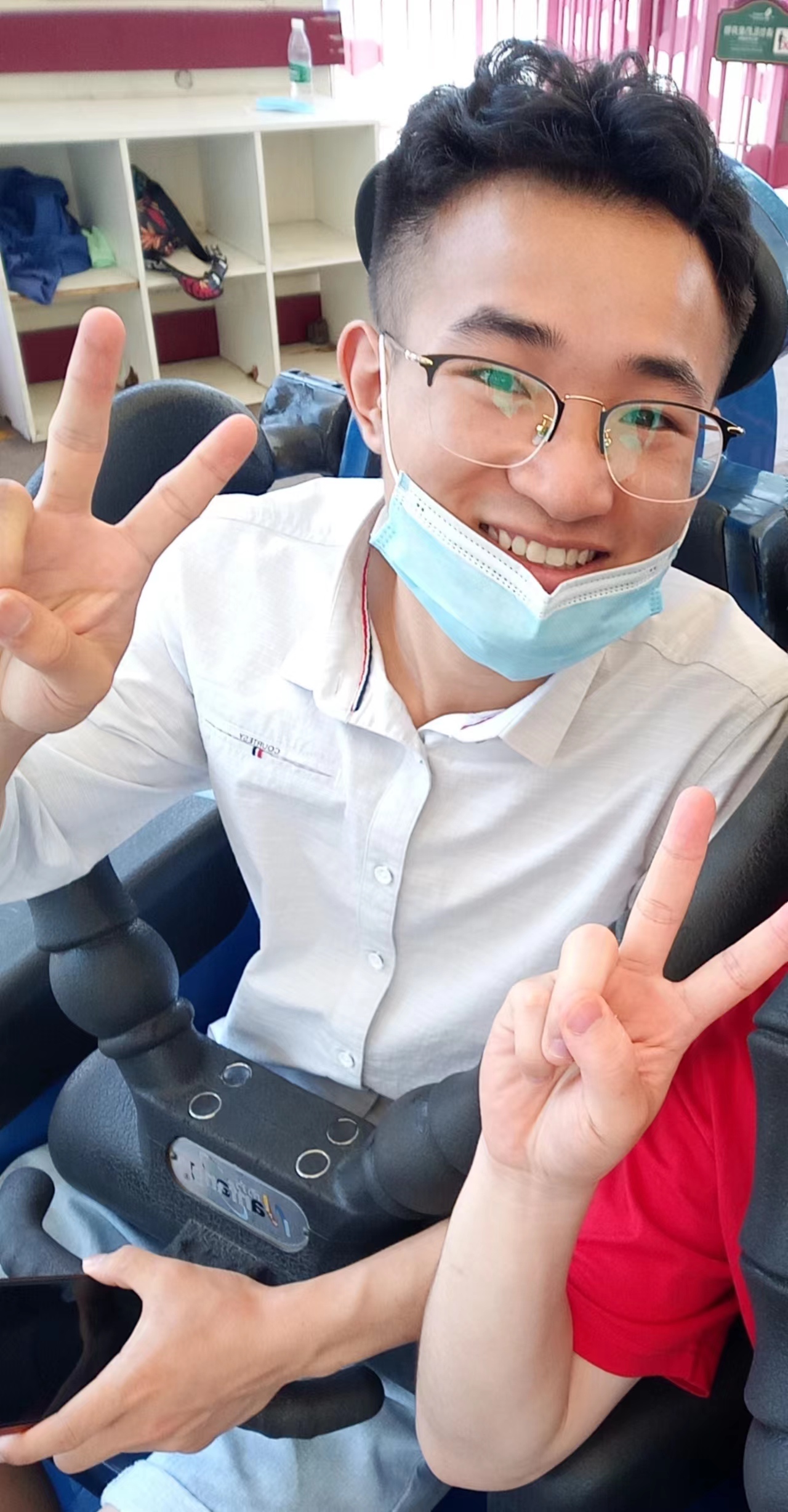 梁先桂个人简介 | YOUTH